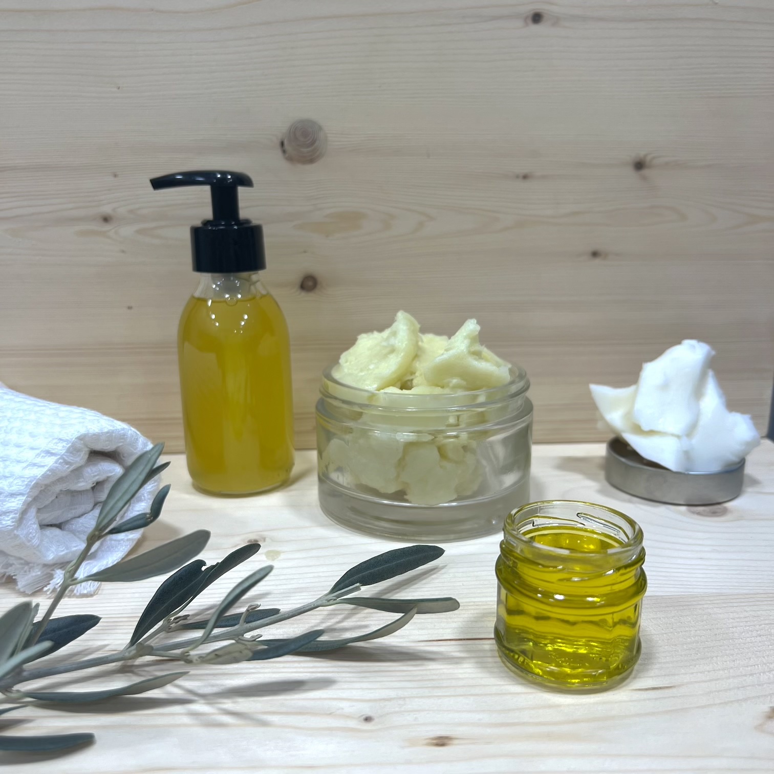 Fabrication de Savons Liquides et Savons Pâte (savon hammam) en ...